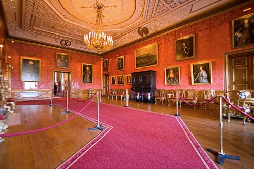 Exotic British: Tour to the Residence of Queen Elizabeth II at Windsor ...