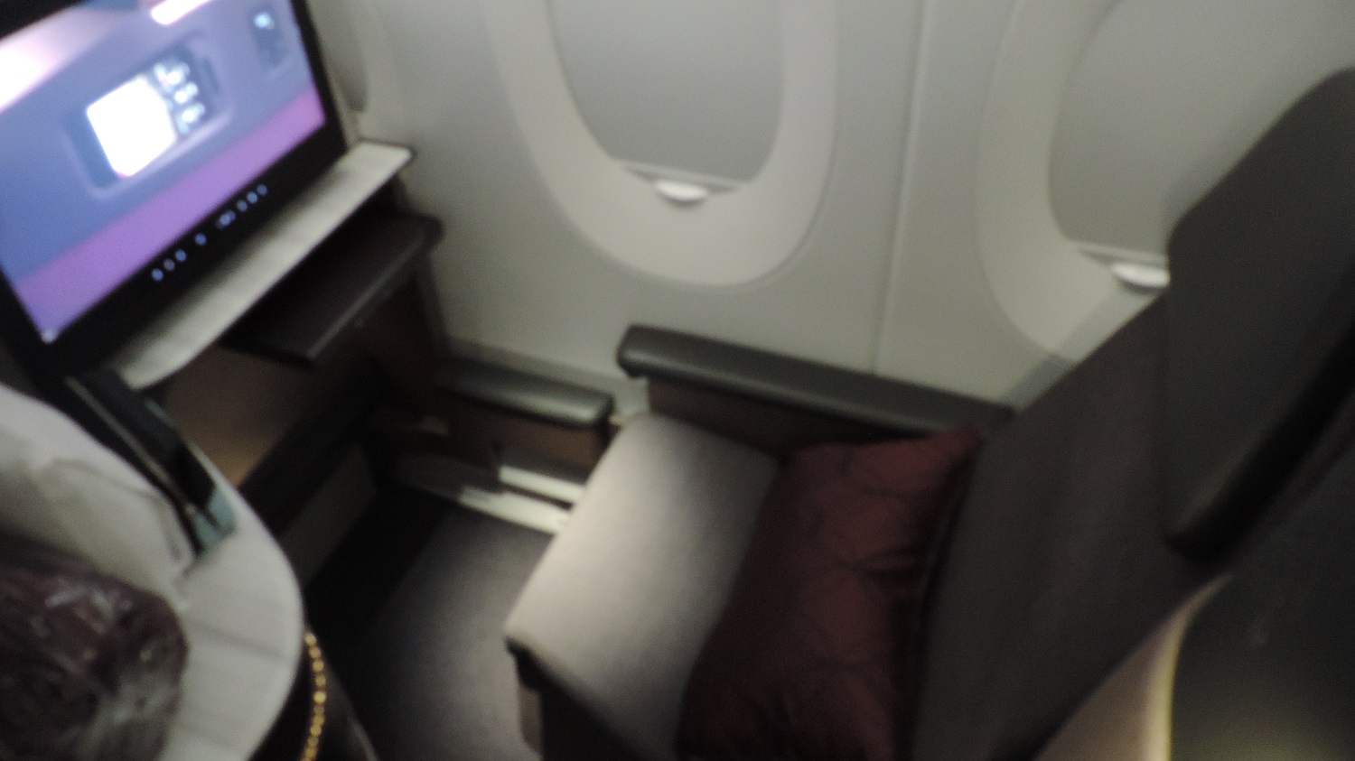 Review: Qatar Airways A359 Qsuite, Doha-Stockholm