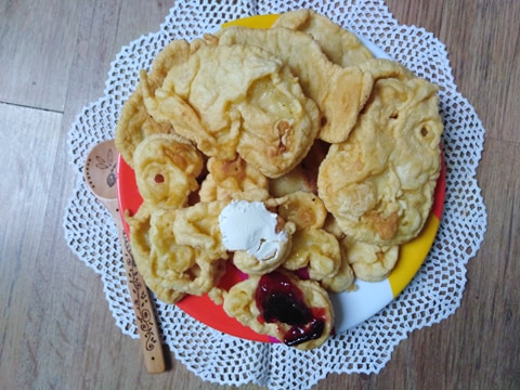 Tatjana Dimitrijevic & Ladies Community: Recept: Uštipci bez mleka i bez kvasca