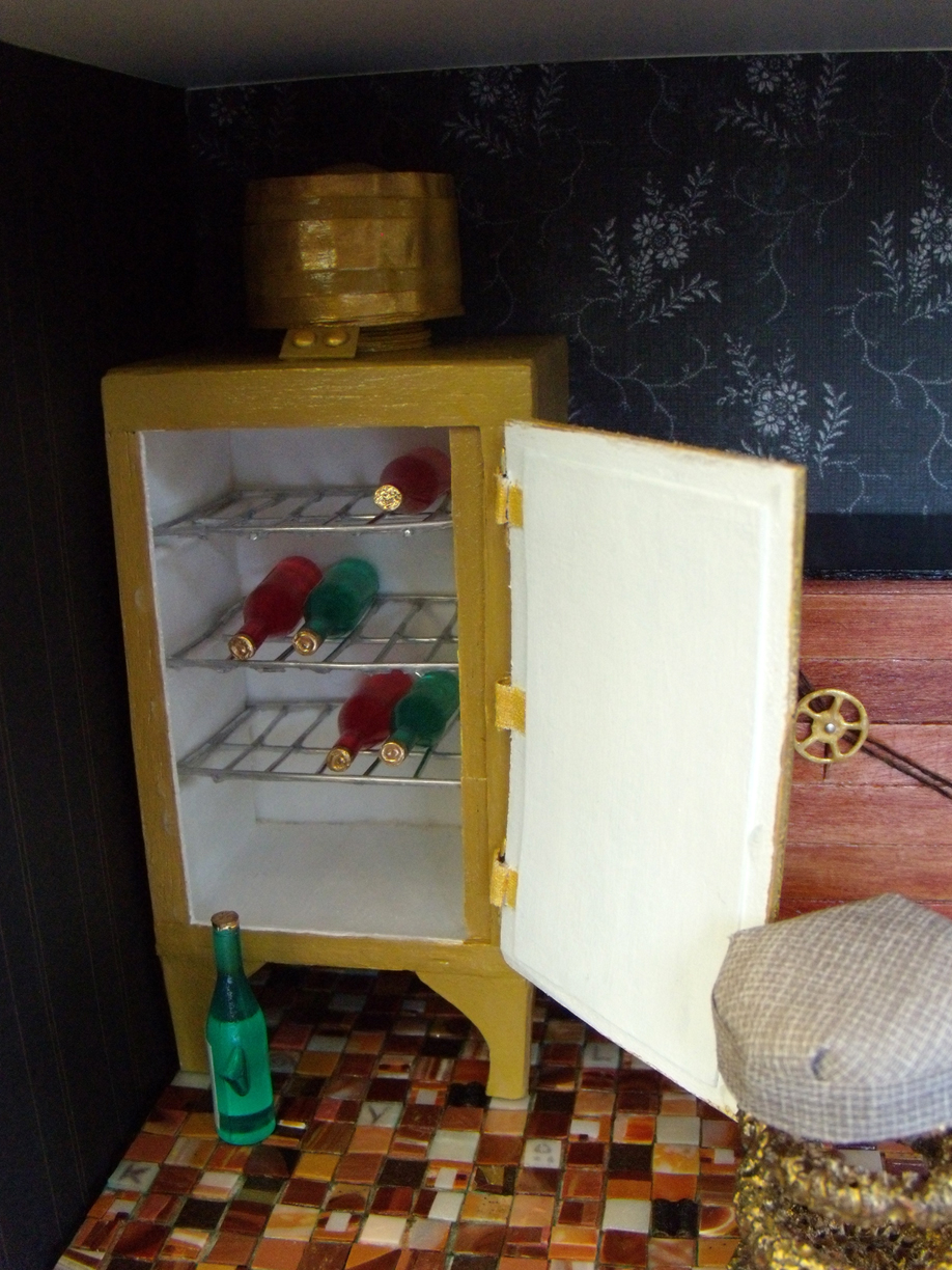 Kyle Lefort (the blog): My Undersized Urbanite Entry - The Steampunk House