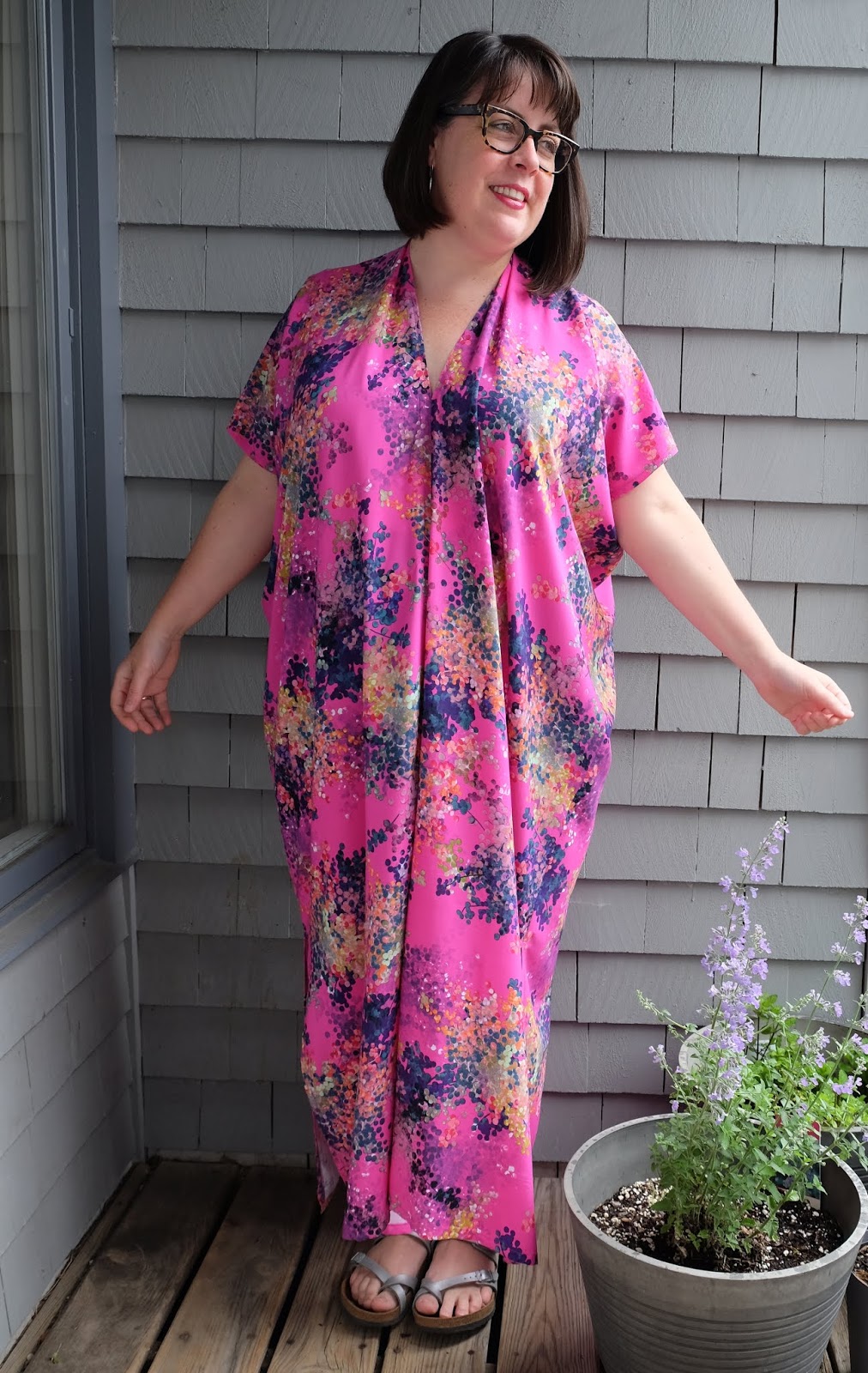 Cookin' & Craftin': Caftans and Cocktails: Cris Wood Sews Envelope Dress
