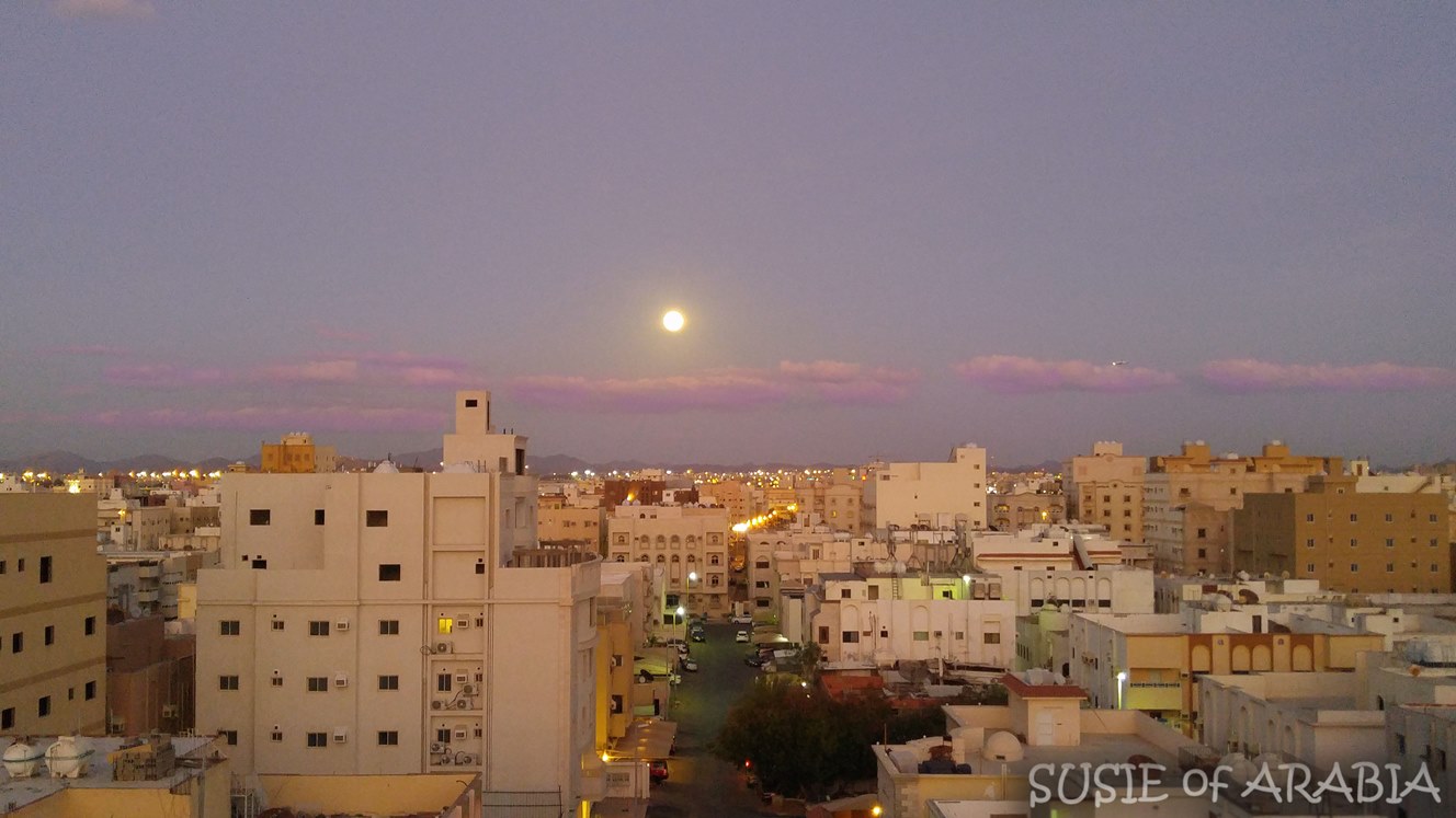 Jeddah Daily Photo: Full Moon Over Jeddah