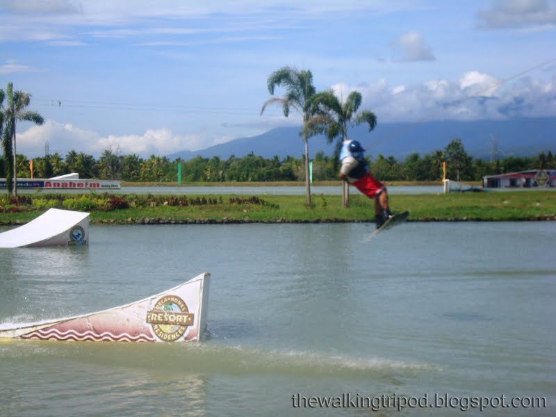 The Walking Tripod: Davao: DECA Wakeboard Park