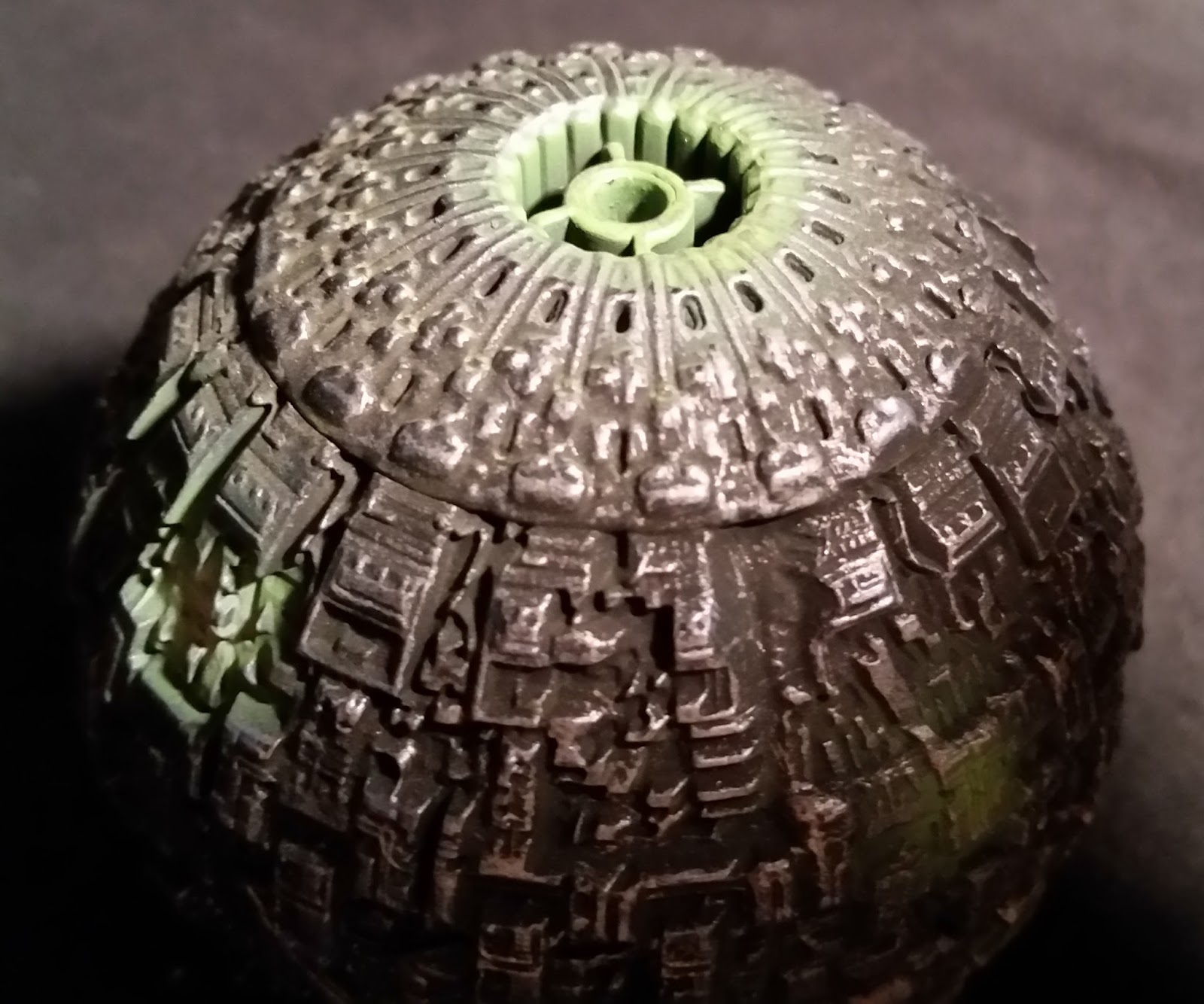 Deep Space Pat: EMvTW 10 - Borg Sphere