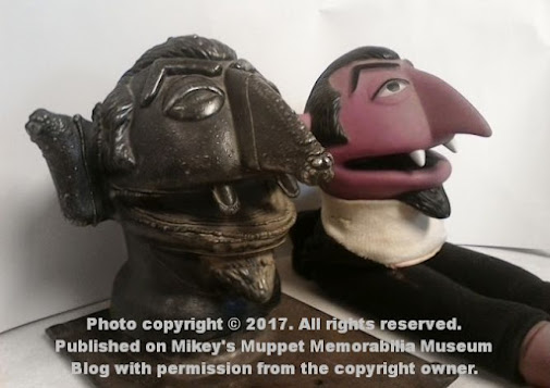 Mikey's Vintage Sesame Street Toy Puppets Blog!: The Count Hand Puppet