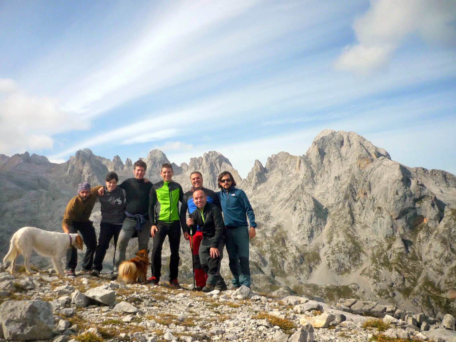 Camudando'l camín: Sotres (Cabrales) - L'Escamelláu