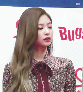 JENNIE'S FIGURE - BlackPinkbuzz