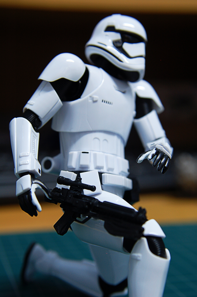 Plastic Heap: Bandai Star Wars First Order Stormtrooper Model Kit