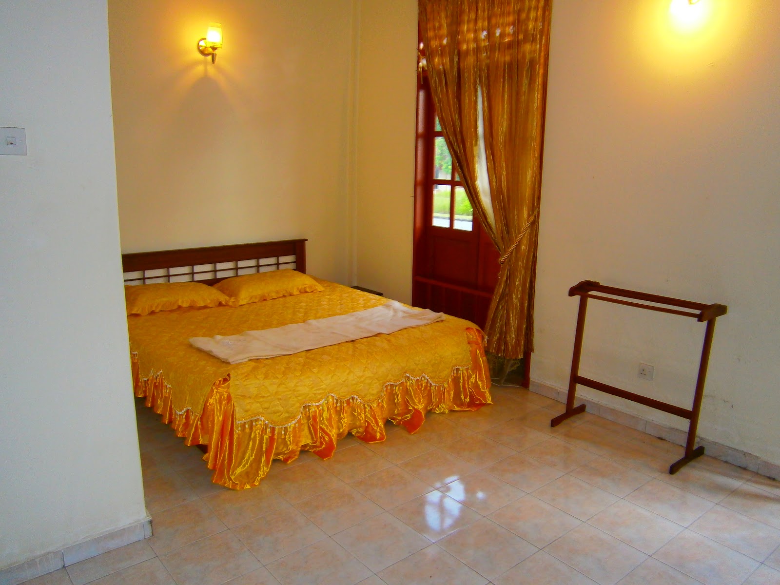 SELAMAT DATANG ke IDAMAN HOMESTAY