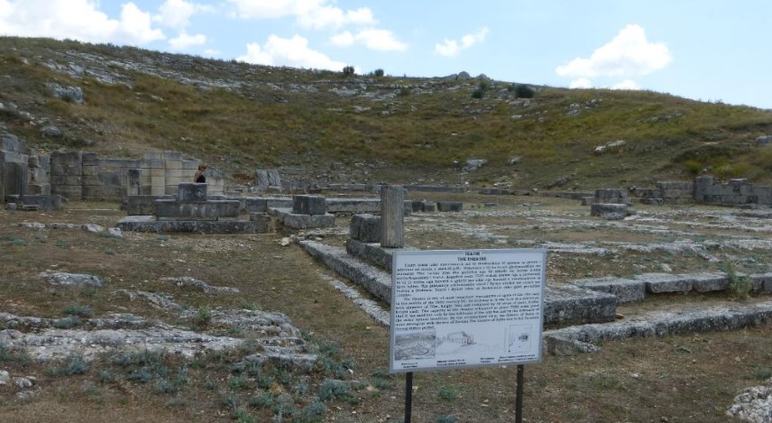 ArqueoLugares: BYLLIS. Colina Gradishta. prox. Kremenar. Ballsh. Albania