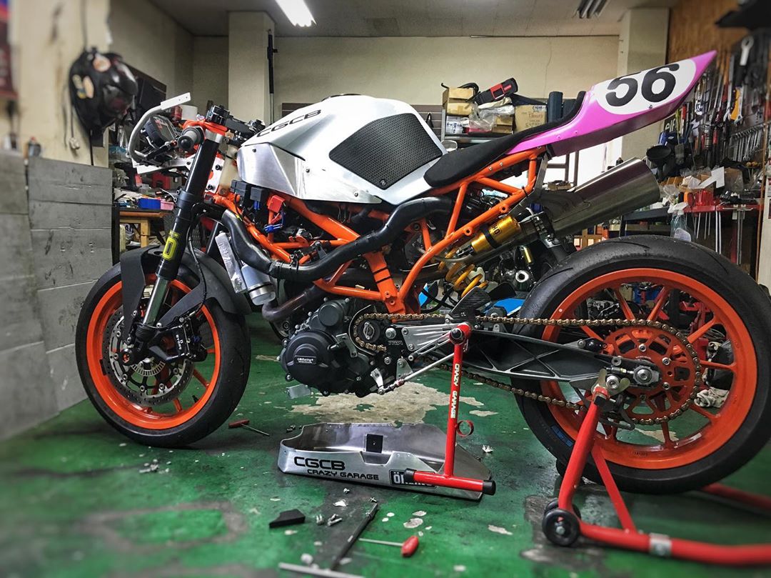 CGCB KTM RC390 6h Endurance Racer - RocketGarage - Cafe Racer Magazine