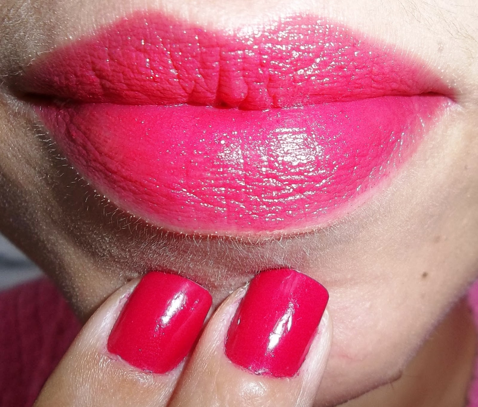 Blog Somos Cheias de Graça : Combinação: Esmalte + Batom Rosa-choque