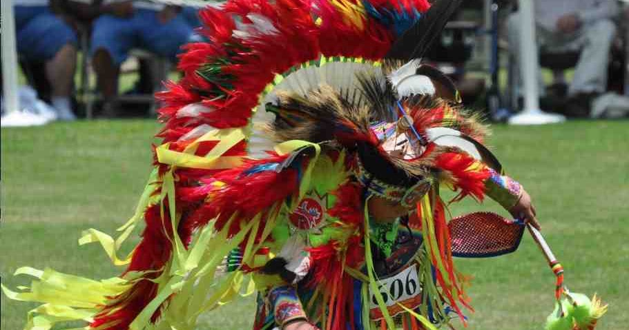 White Wolf : Cherokee Pow Wow Attracts Native Dancers From Across ...