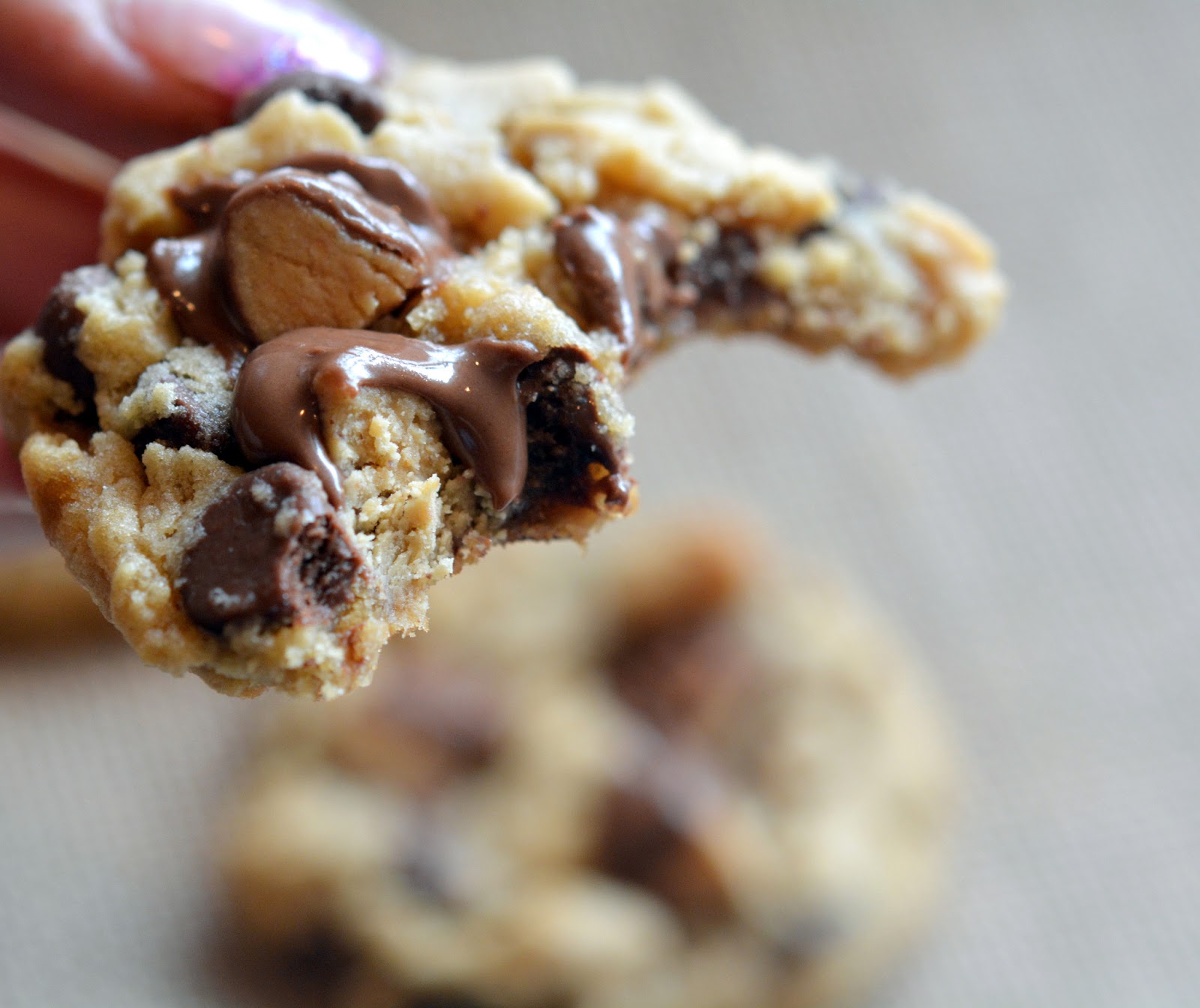 OVER THE TOP REESE'S PEANUT BUTTER CUP COOKIES - Hugs and Cookies XOXO