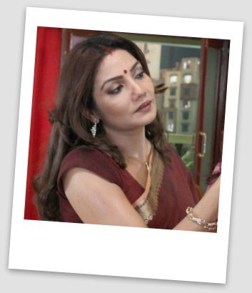 Station Hollywood: Dolon Roy stormed Zee Bangla Mirakkel Program.