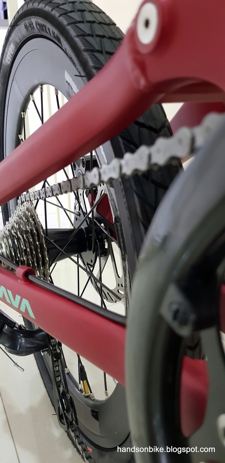 Hands On Bike: Java Neo 2 Folding Bike: Introduction Part 2 of 2