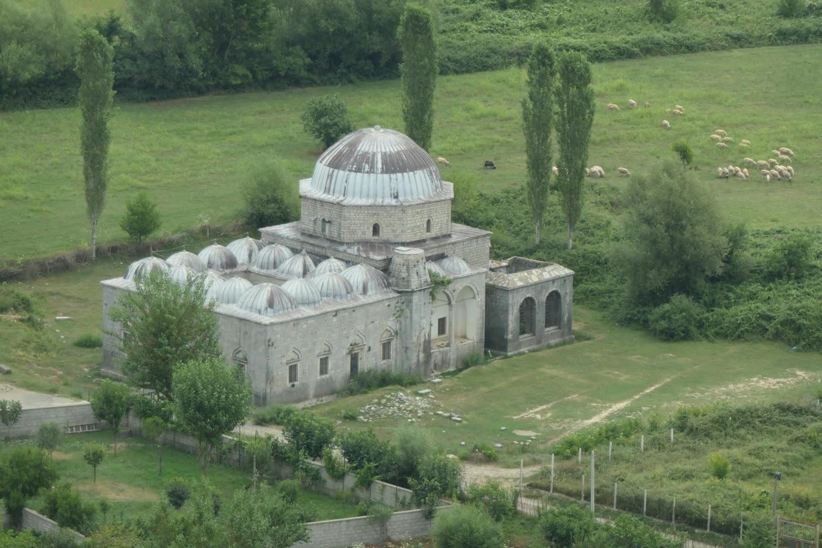 RoadTrip from Austria to Iran 2019: 1400 km: Albania, Sari Saltik