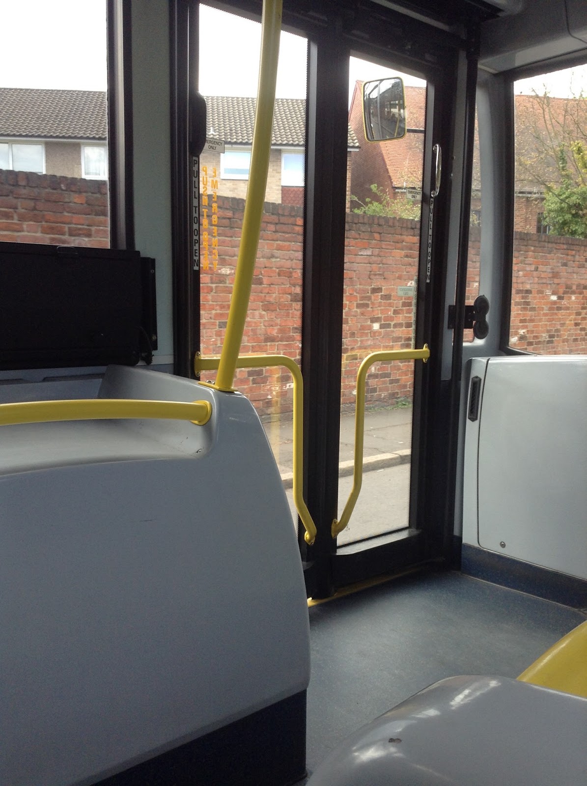 London Bus Scene: New Handlebars on DE67 London United