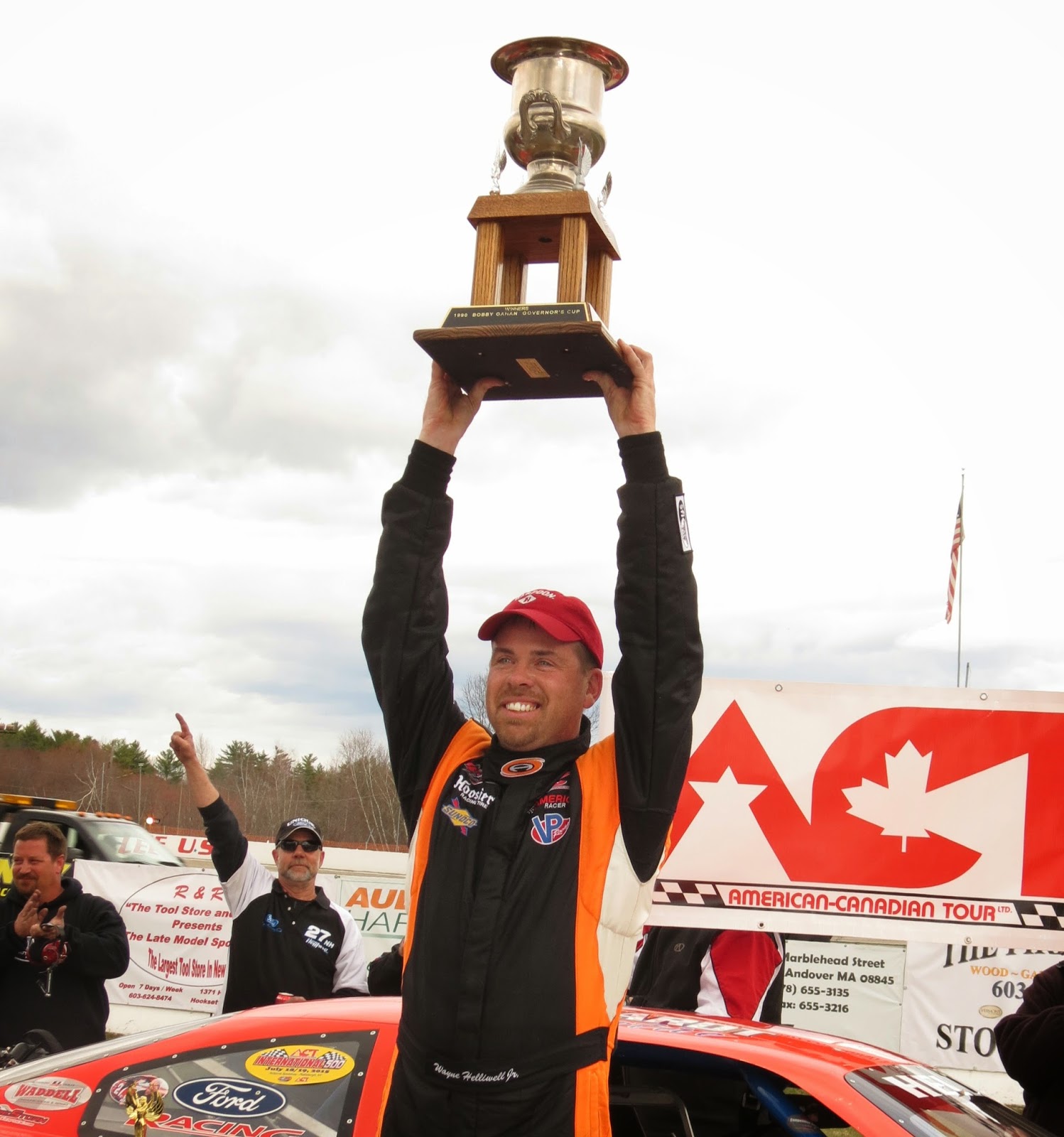 Race Chatter on WNRI.COM, 99.9 fm, 1380 am, Tune in radio, Alexa, Apple ...