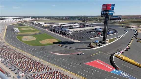 NASCAR Notes: Charlotte Roval Betting Preview: 2018 Bank of America ...