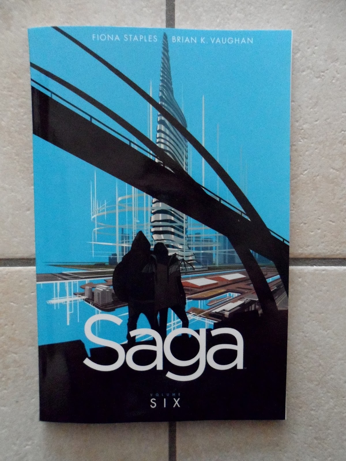 siskens place: Saga. Volume six - Brian K. Vaughan en Fiona Staples