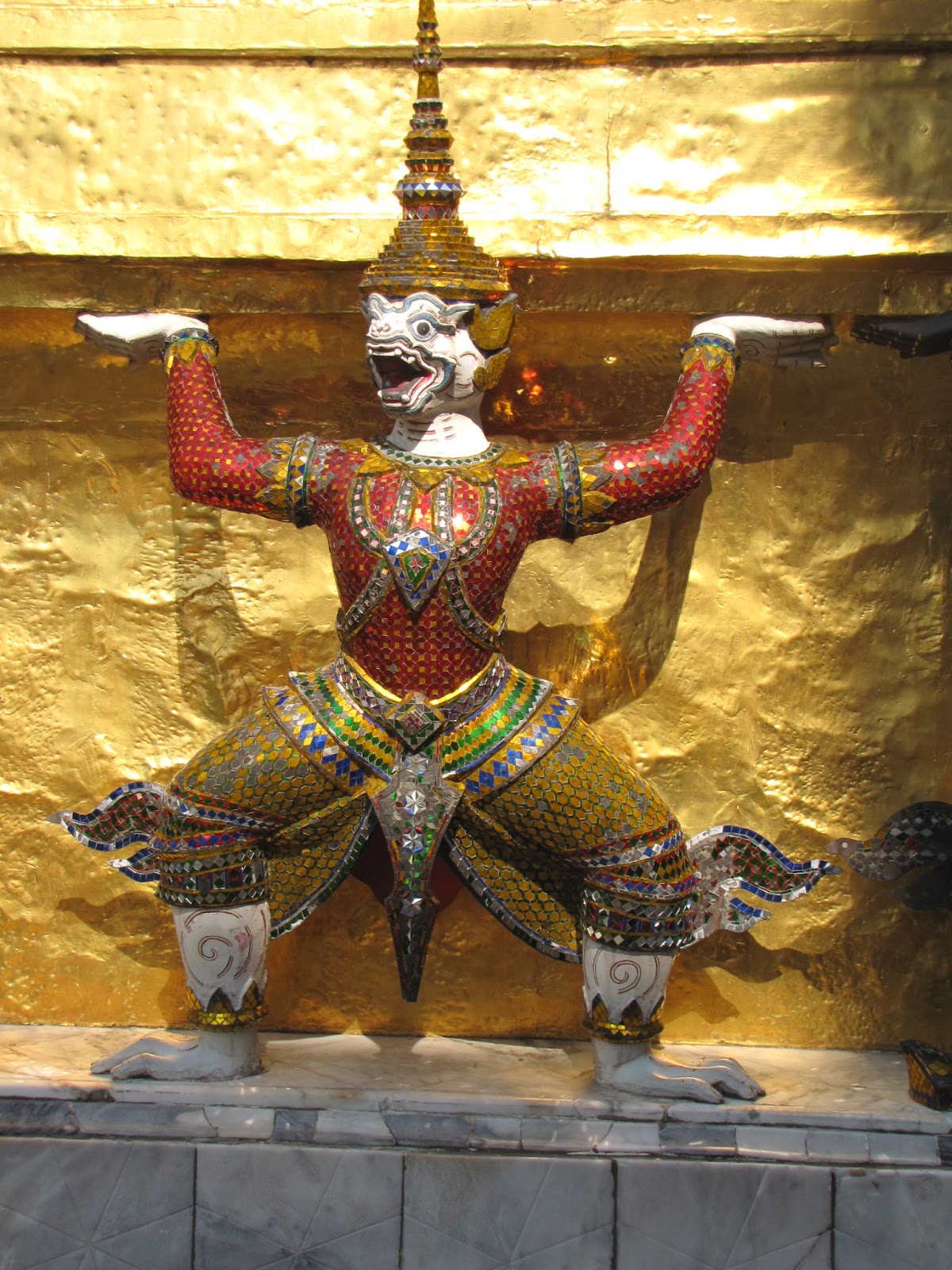 Mary and George's Midlife Adventure: American Tourists in Bangkok