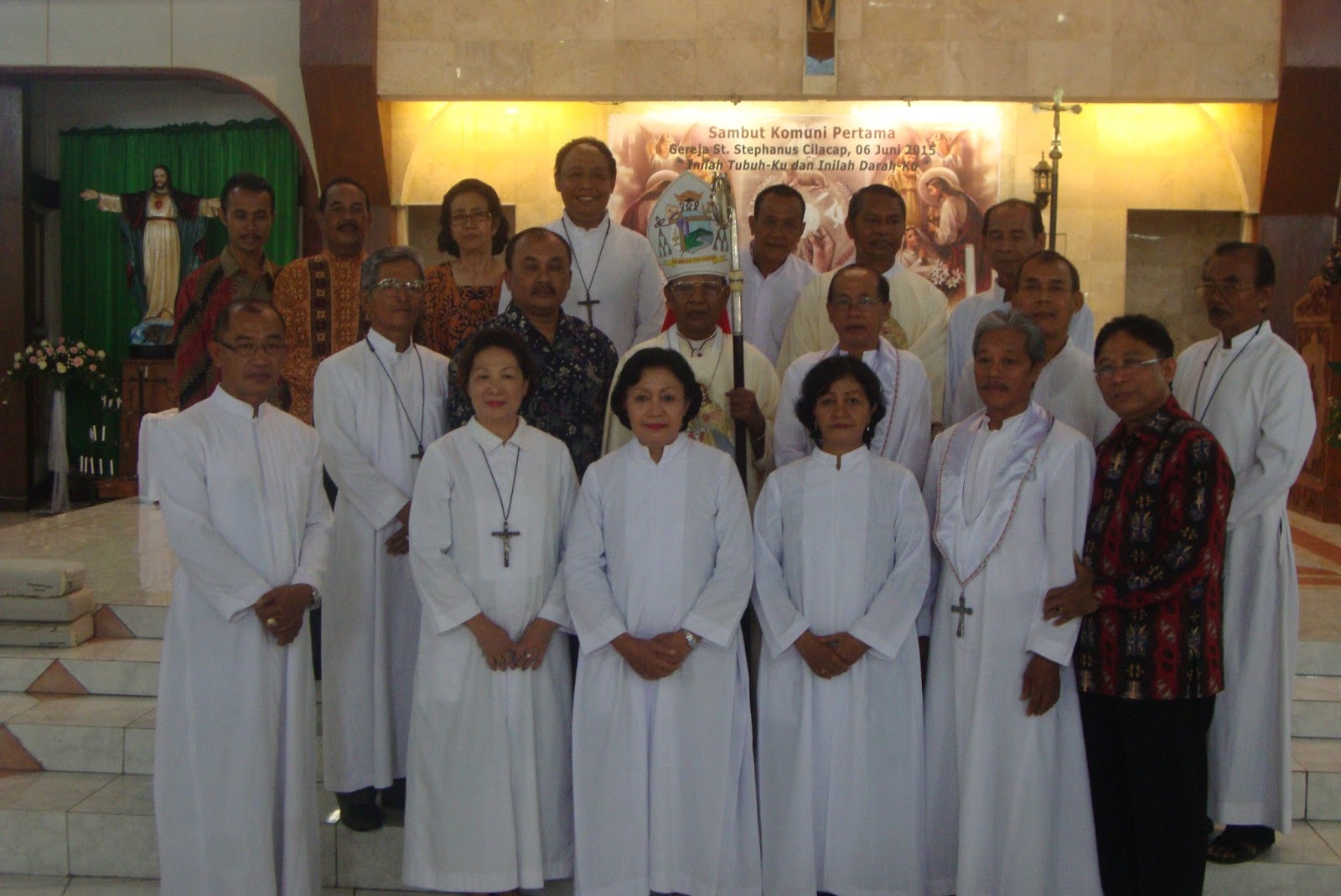 PELANTIKAN DPP & PRODIAKON - PAROKI ST. STEPHANUS