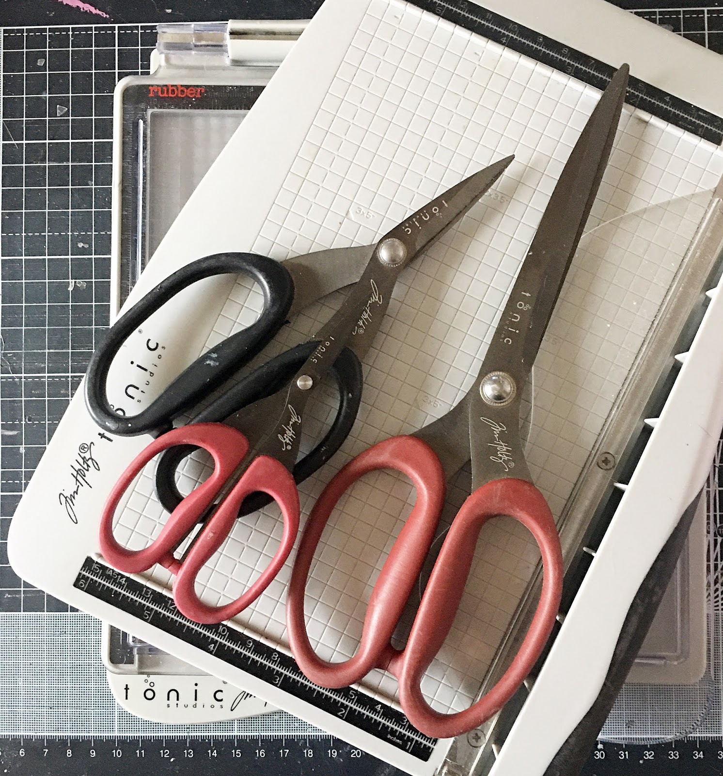 A Sprinkling of Glitter: Shabby Chic Christmas - Simon Says Stamp DT