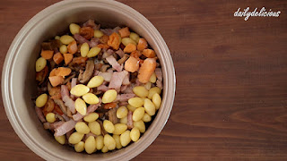 dailydelicious: Rice cooker Zongzi: Sticky rice dumplings