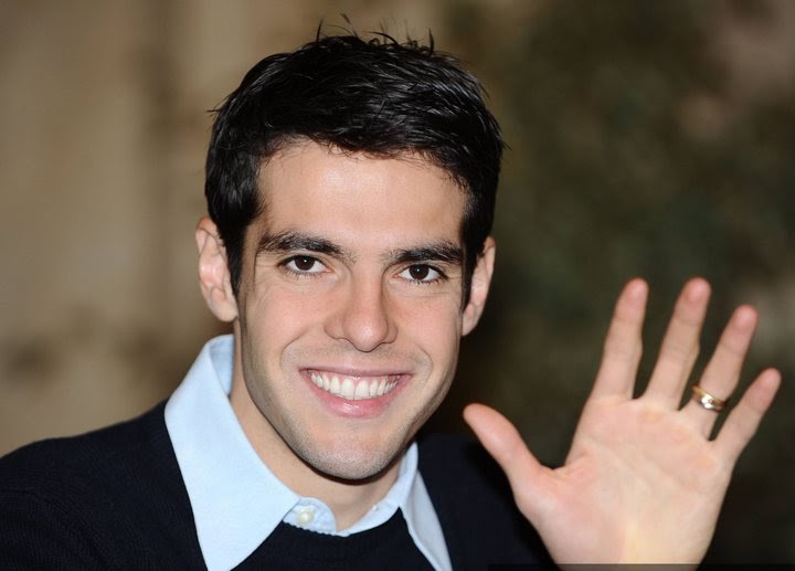 Hairstyle of KAKA | Celebrity Fashion Buzz