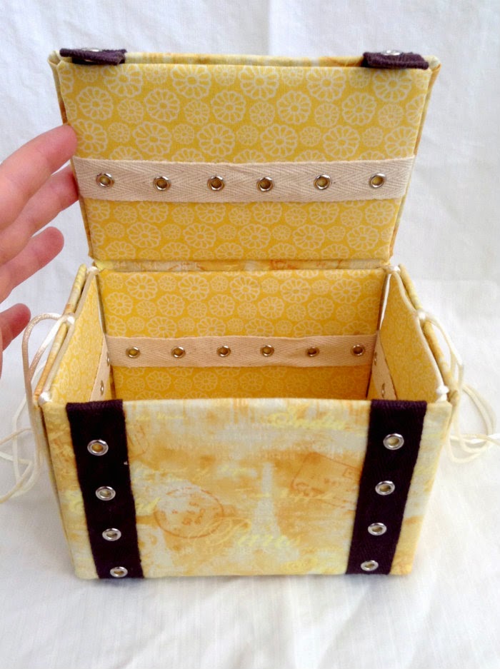 Flairily: Exploding Etui Tutorial