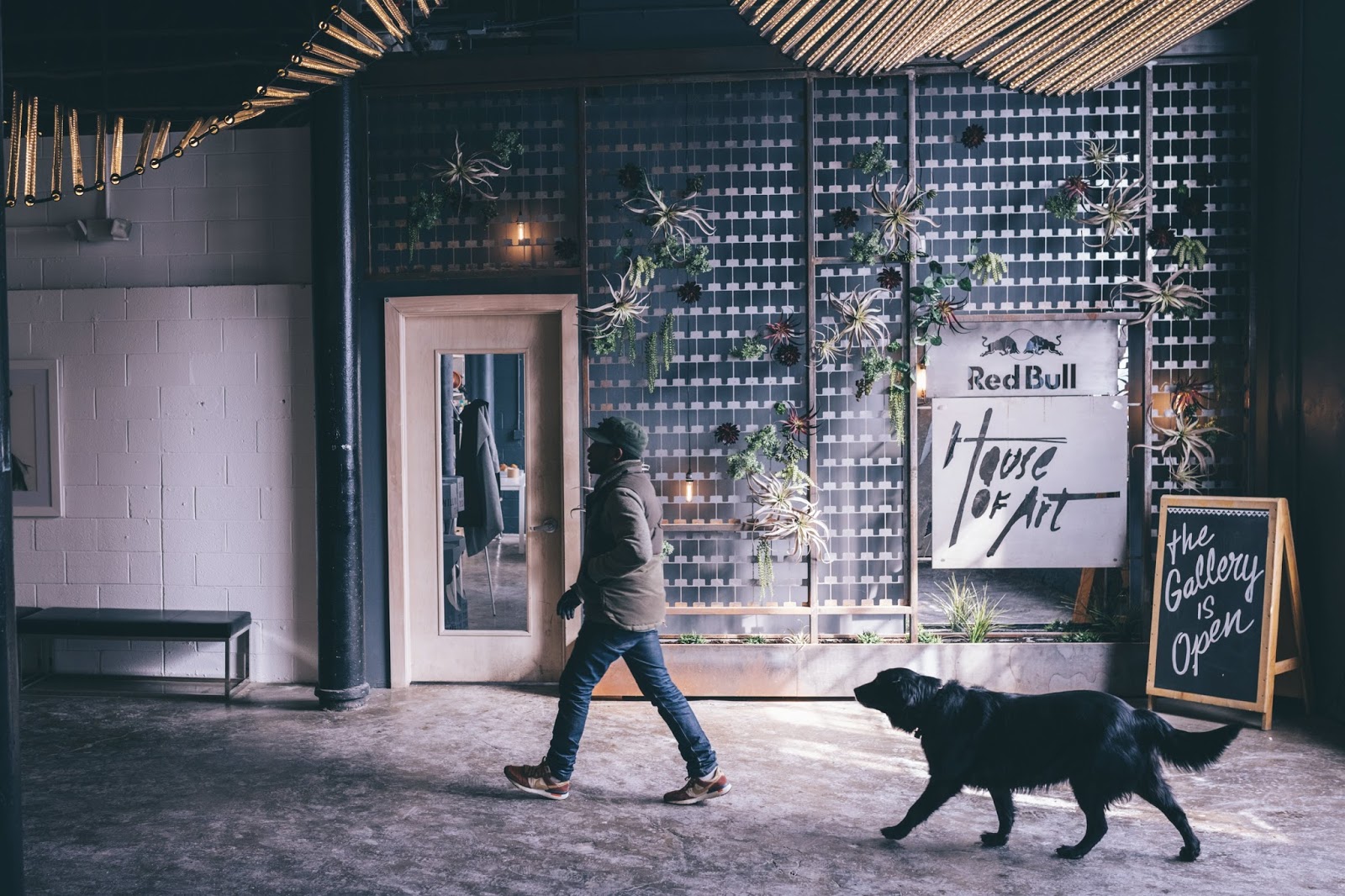 Hip In Detroit: Red Bull House of Art Presents: Friends of Friends Exhibit