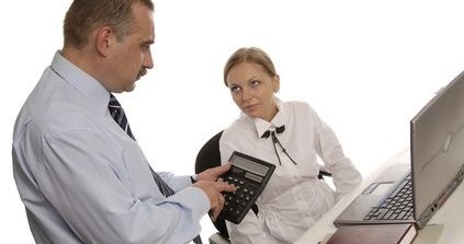 Dealing With An Incompetent Boss ~ Muovo