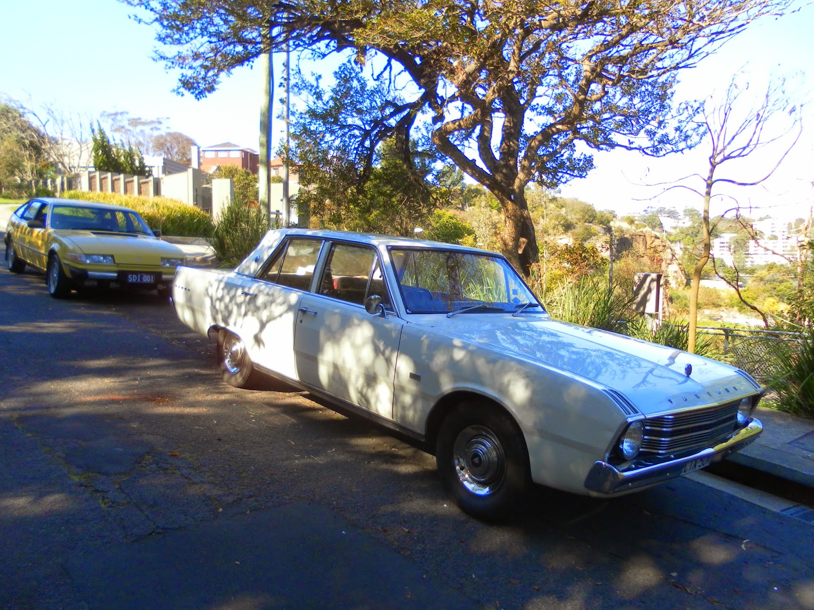 Aussie Old Parked Cars: 1970 Chrysler VF Valiant Regal Sedan