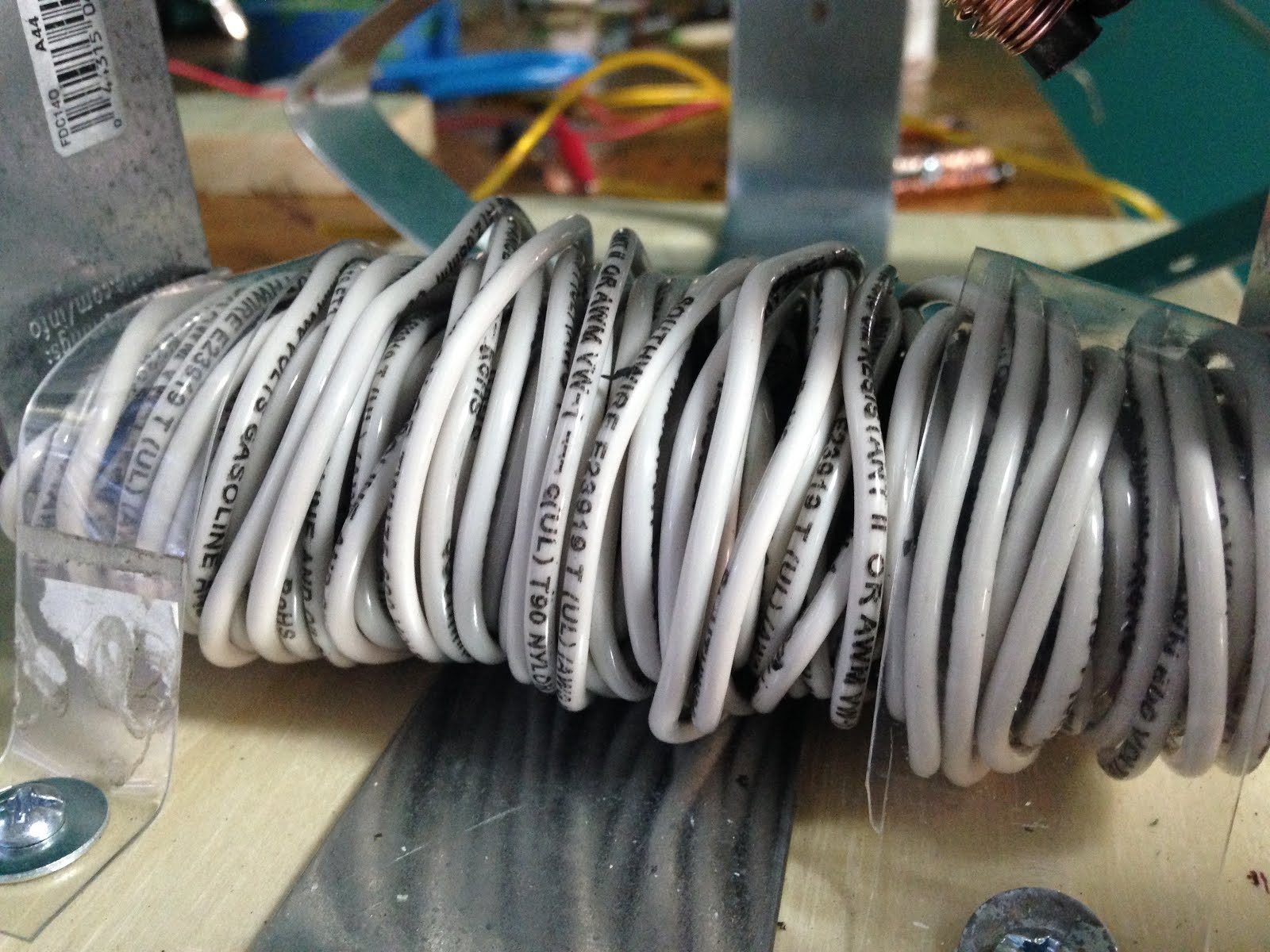 GSB HONORS PHYSICS MR BOSTIAN: My Electric Motor