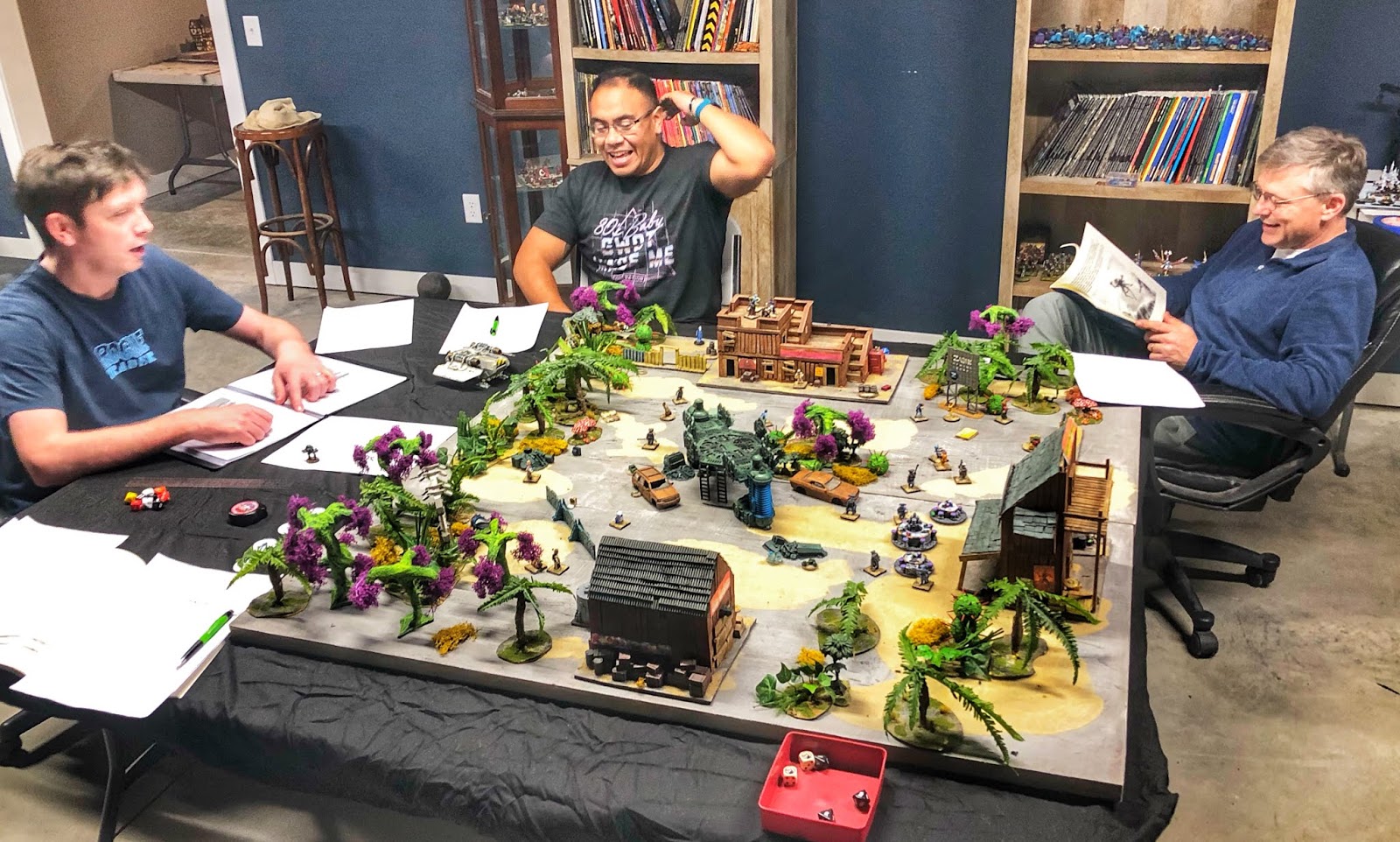 Give'em Lead: Monolith-con 4 the Dunger Strikes back!