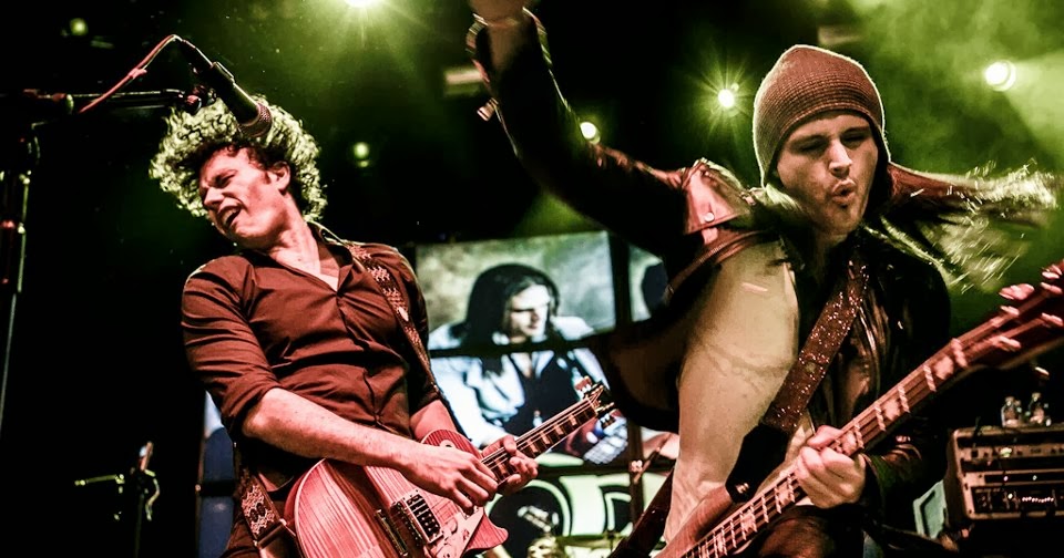 Music and Art Interviews by Dan Roth: A Conversation With David Z