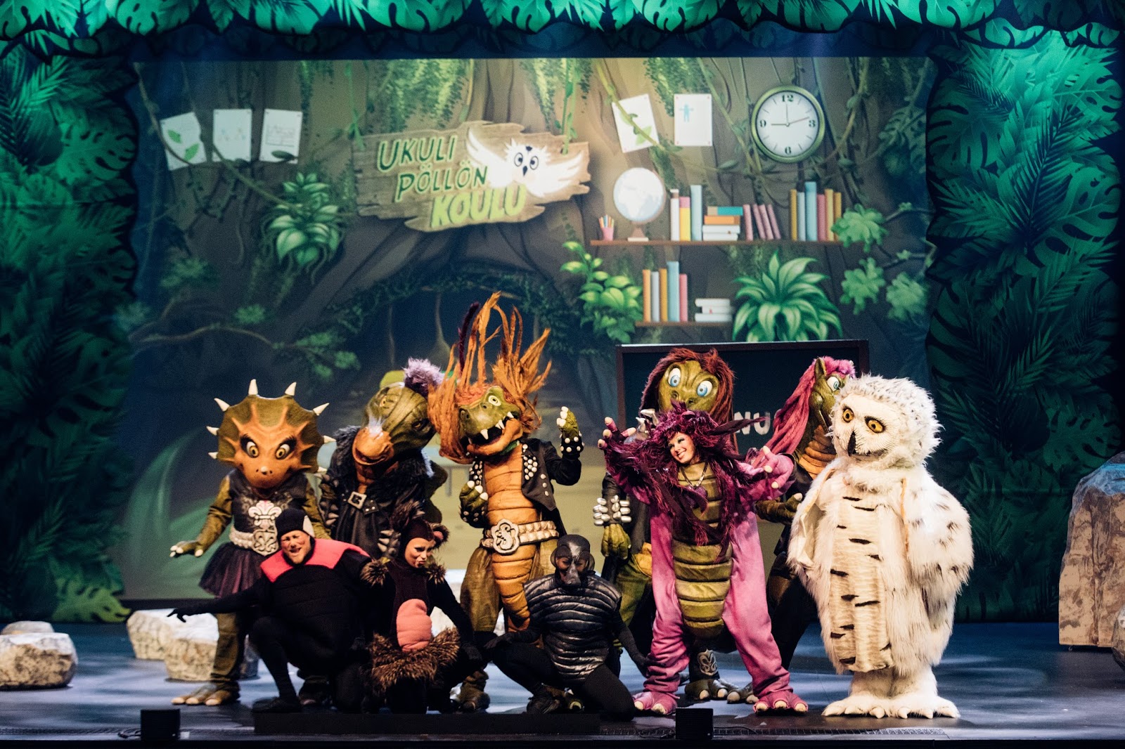 Teatterikärpäsen puraisuja : Hevisaurus - Mikä minusta tulee isona ...