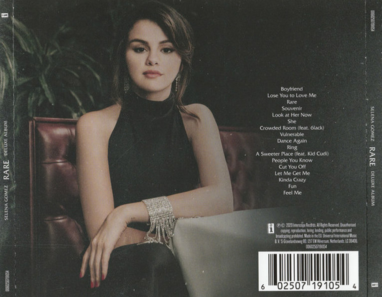 Encarte: Selena Gomez - Rare (Deluxe Album) - Encartes Pop