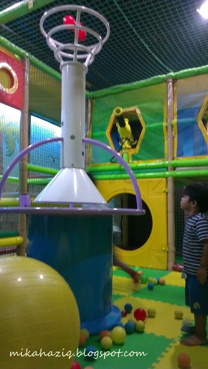 mikahaziq: Sunway Pyramid - Indoor Playground For Kids