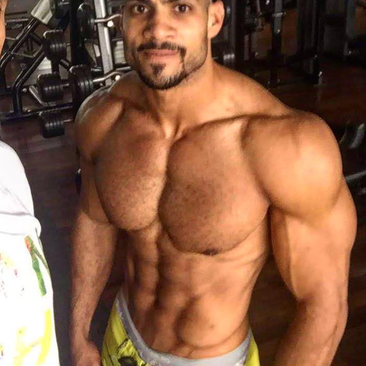 world bodybuilders pictures: saudi arabian power muscular bodybuilder ...