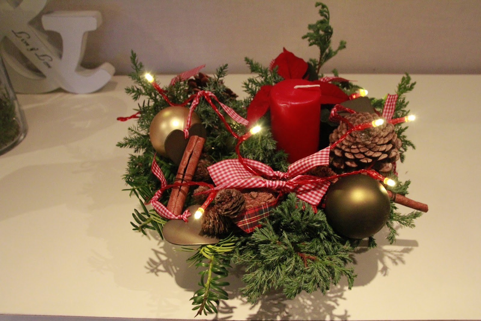 Katarineshage: Juledekorasjon med ledlys