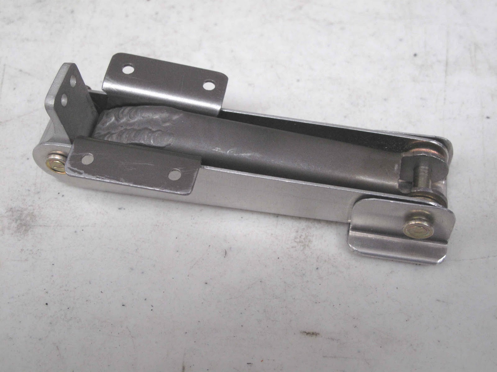 Cessna 140 Rebirth: Window Latch Pivot Pin (Cessna 0413148)