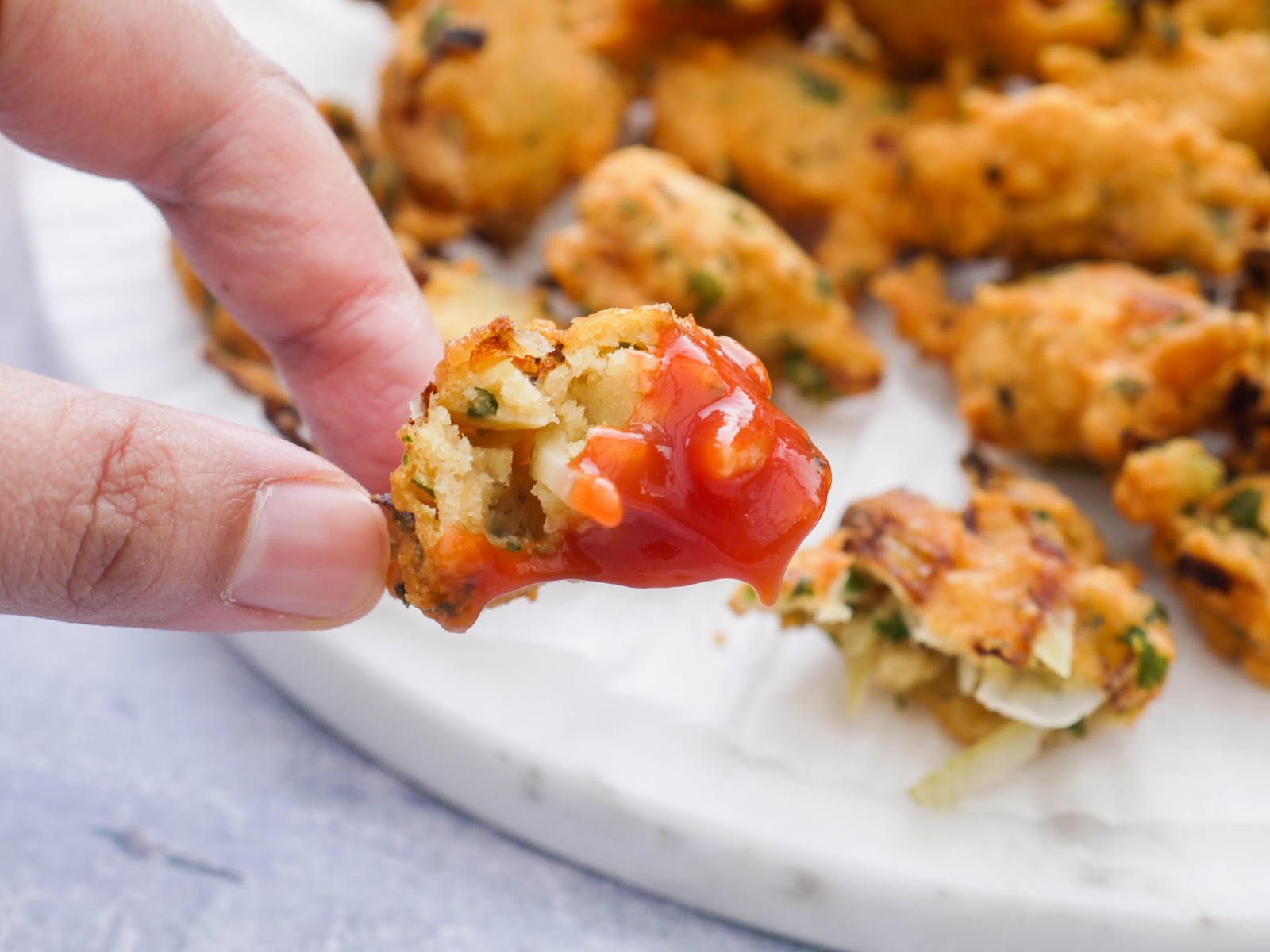 This Muslim Girl Bakes: Dali Bora - Bengali Lentil Pakoras.