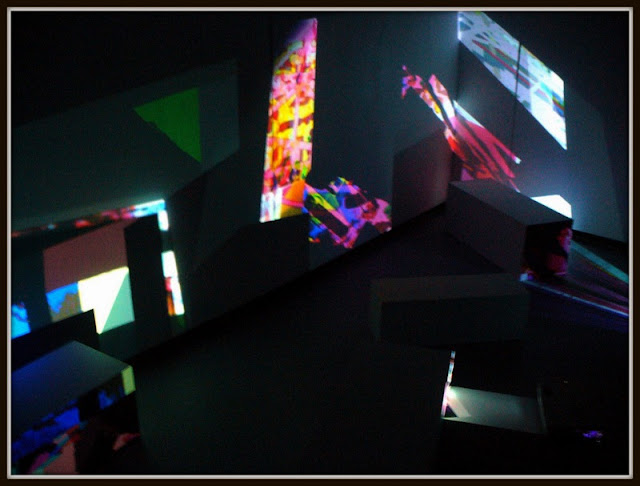 Dutchcorner: Light projection artist in Wellington