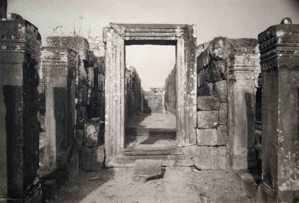 Los Grandes Fotografos: Kenro Izu (1949)