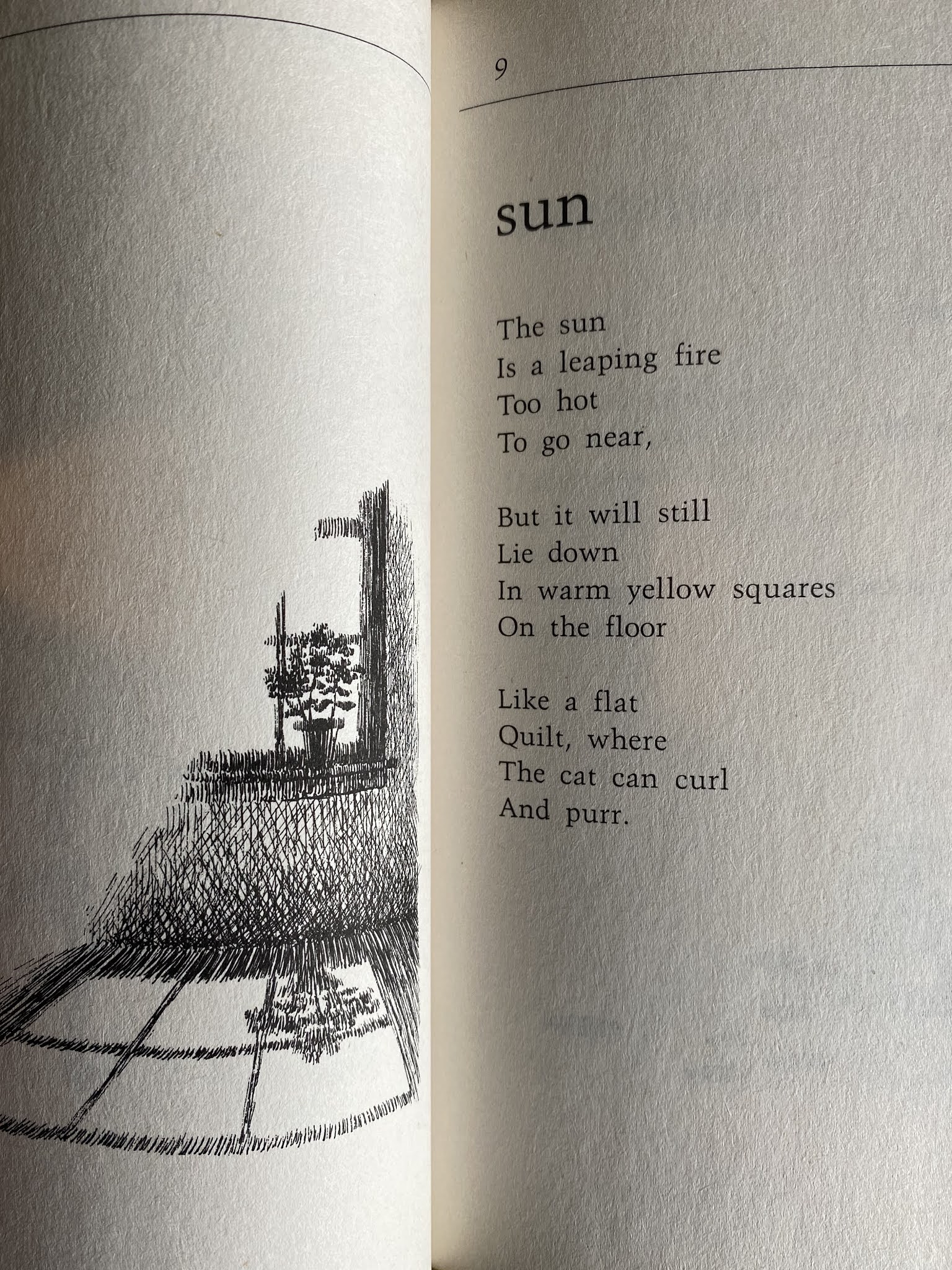 the marlowe bookshelf: All the Small Poems and Fourteen More