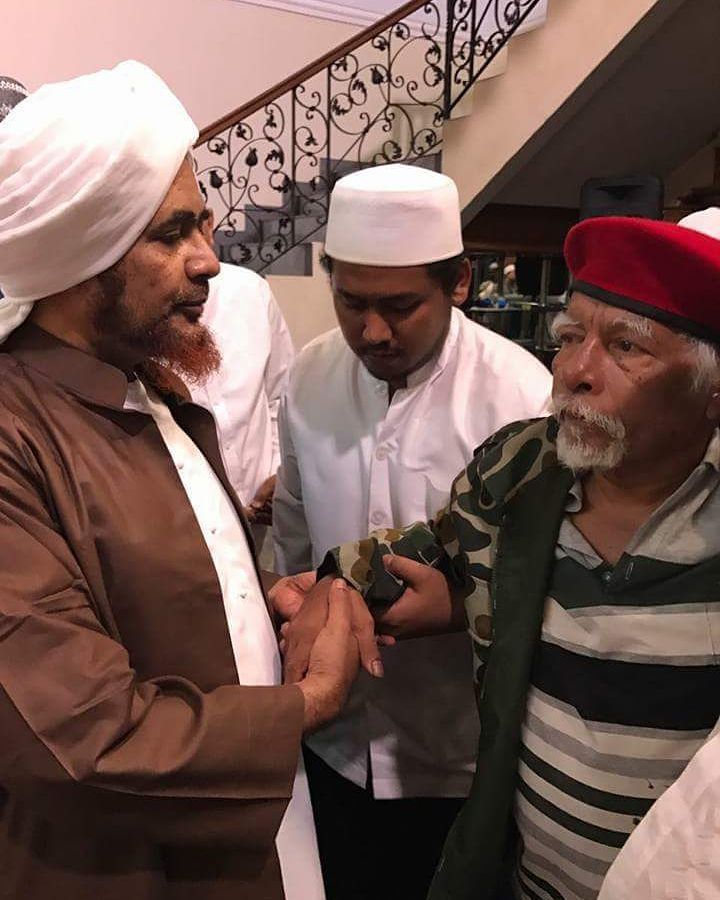 Kumpulan Karomah Wan Sehan (Habib Syaikhun) | Kajian Islami