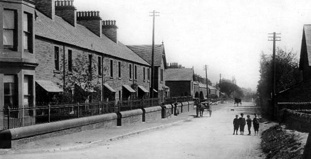 Tour Scotland: Old Photographs Invergowrie Scotland