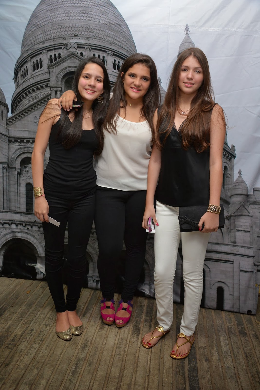 Desfile de Modas del Colegio Babeque Promoción ZAE 2014 - Clariot RD